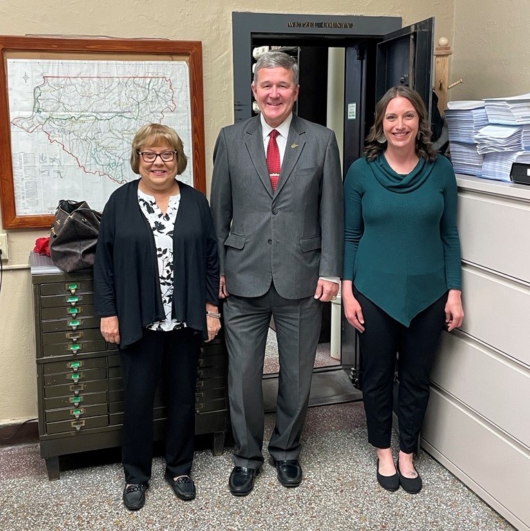 Carol Haught Honored | News, Sports, Jobs - Wetzel Chronicle